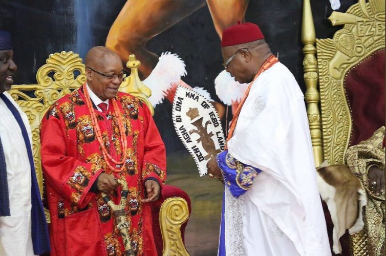 PICS: Nigeria unveils giant Zuma statue, names street after him | The ...