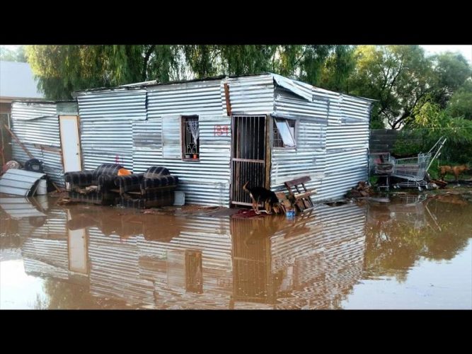 Councillor wants residents moved from flood-prone land at state expense ...