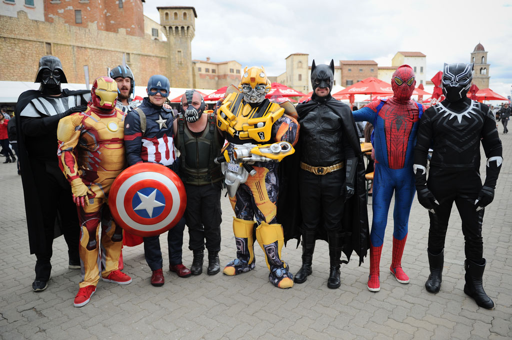 IN PICTURES: Gamers and other geeks live their best lives at GeekFest ...