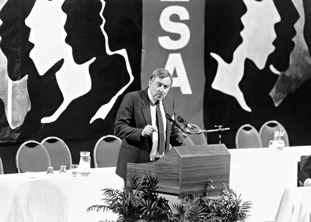 Praise heaped on Pik Botha, SA's 'prodigal son' | The Citizen