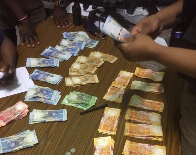 WARNING: Eight ways to spot fake Madiba notes | The Citizen