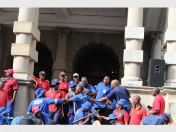 Durban workers’ strike racks up damages worth R3.5m | The Citizen
