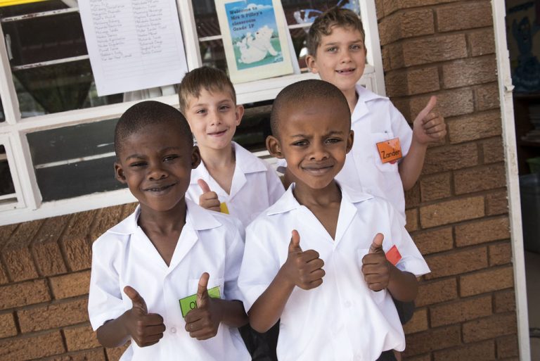 GALLERY: Grade 1s steal our hearts on their first day at school | The ...