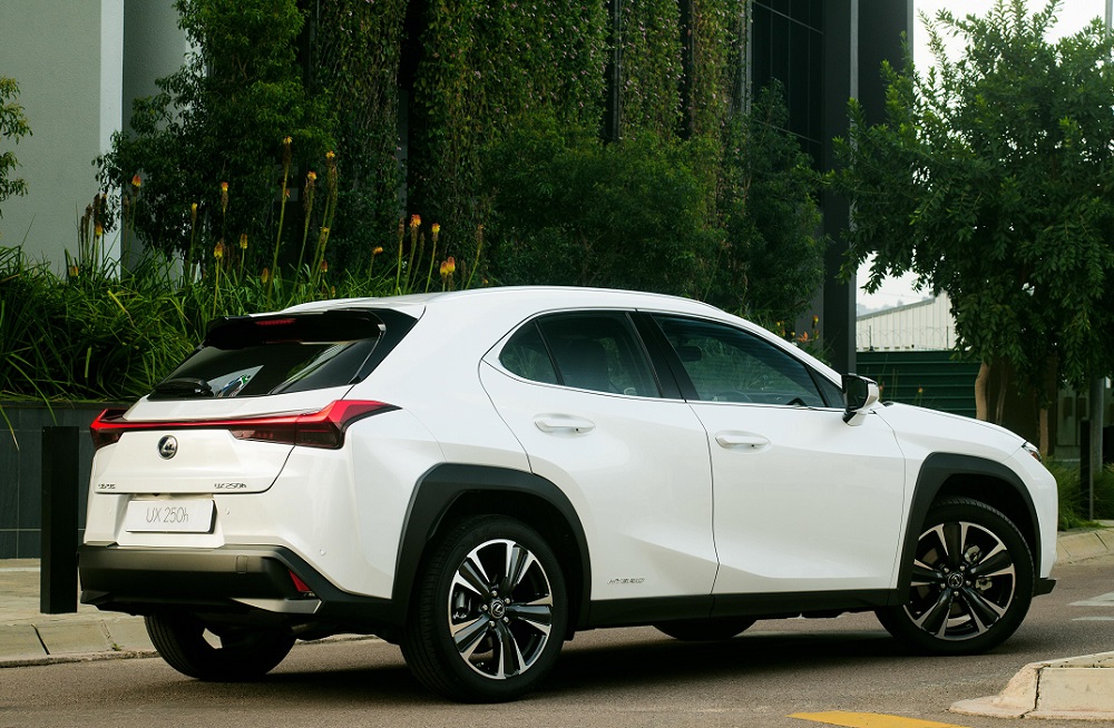 Lexus adds more attainable hybrid variant to UX range | The Citizen