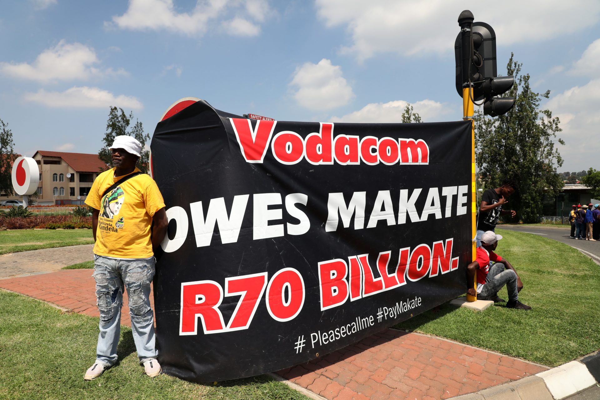 'Order Vodacom to pay me R10 billion,' Please Call Me inventor tells ...