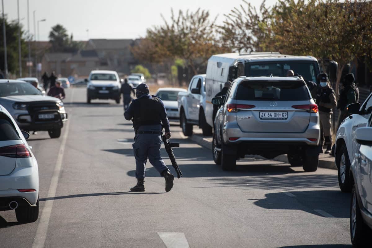 WATCH: CIT robbery at mall in Centurion