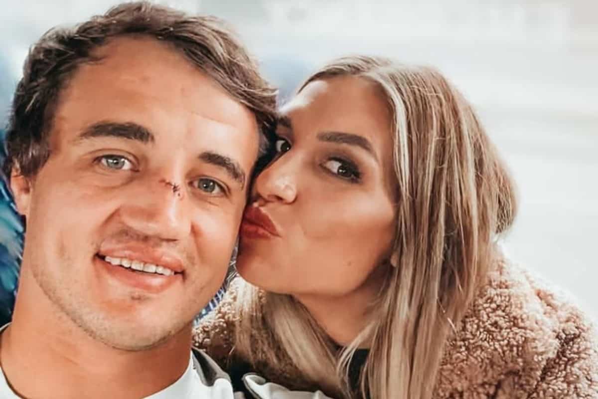 Springbok player Francois Mostert and wife name their 'klein bokkie'