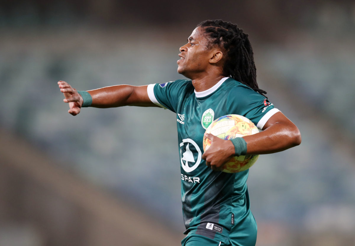 Chiefs working around the clock to wrap-up Sithebe deal