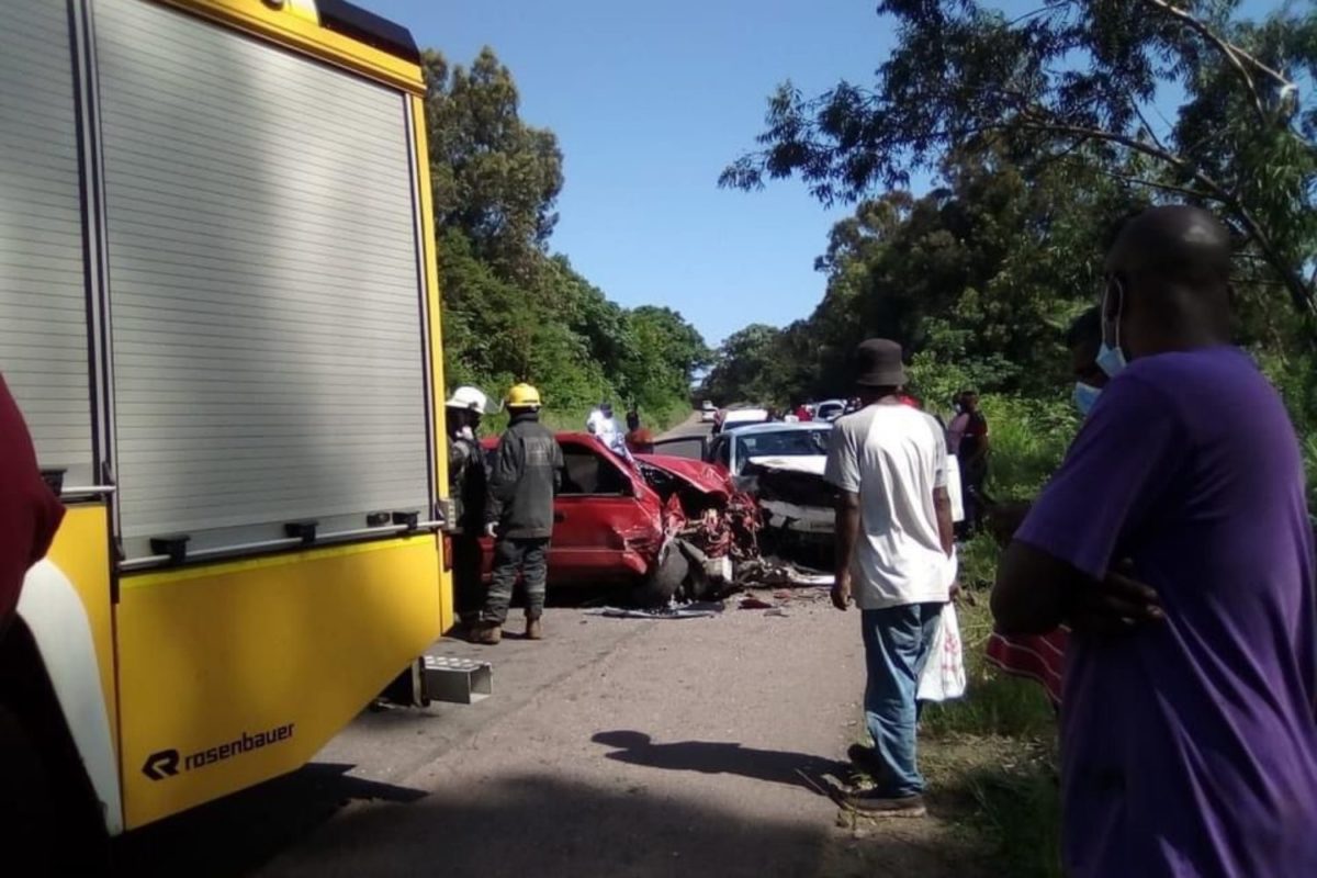 Woman dies, child injured in head-on KZN crash | The Citizen