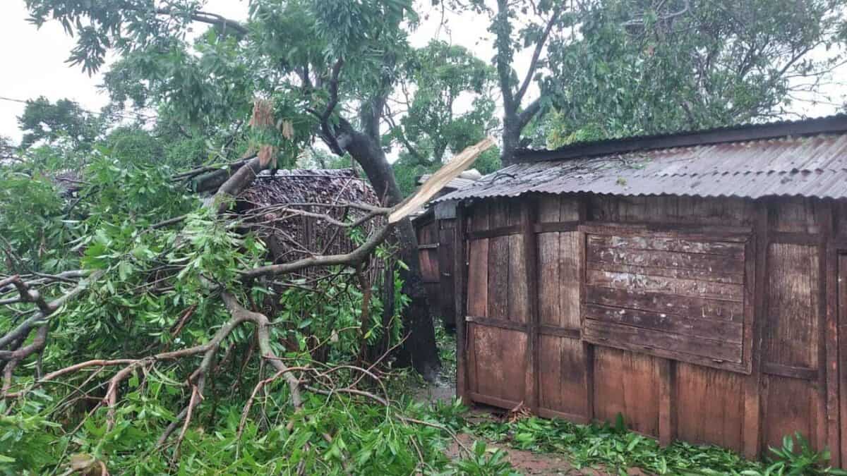 WATCH: Tropical Cyclone Emnati reaches Madagascar, won't make it to SA