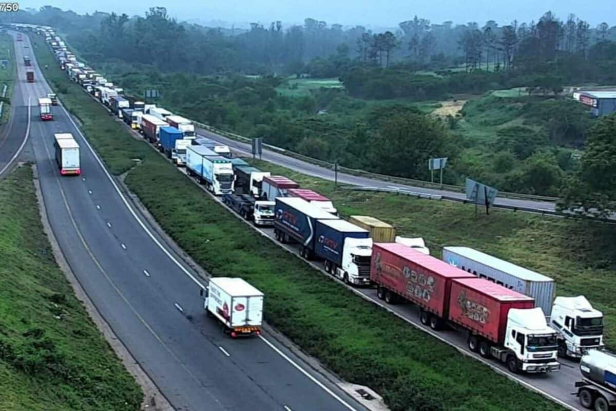 Part of N3 northbound opened to traffic after truck crash | The Citizen