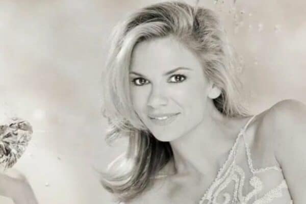 Amor Vittone: Fans taken down memory lane as the singer turns 50