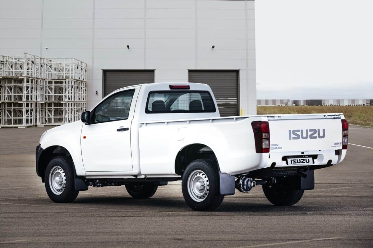 Sixth generation Isuzu D-Max's life prolonged as workhorse offering ...