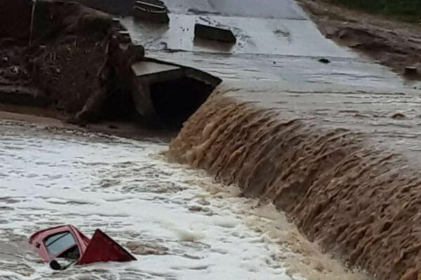 KZN Floods: Torrential rain storm causes widespread damages & destruction