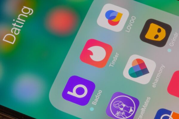 Looking for love? This is why and how South Africans use Tinder