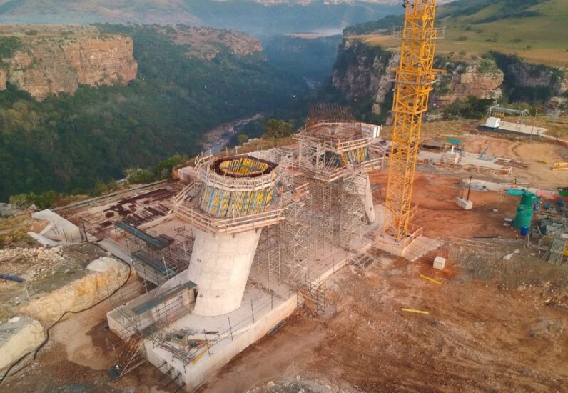 IN PICS: Construction work on SA’s new mega-bridge in Eastern Cape