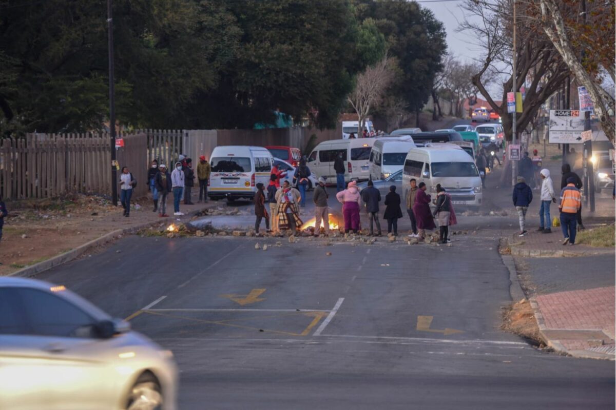 Soweto residents march to Joburg's mayor's office over service delivery