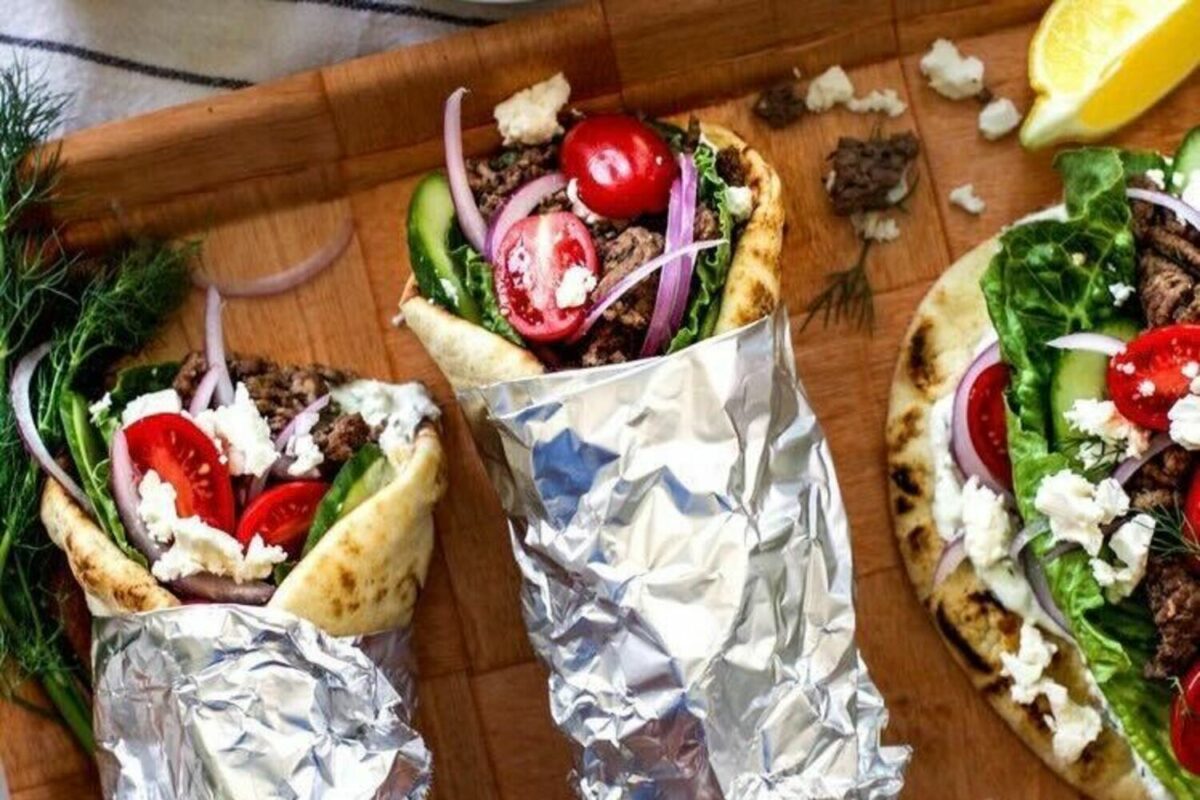 Recipe of the day: Stir-fried beef gyros in pita pockets