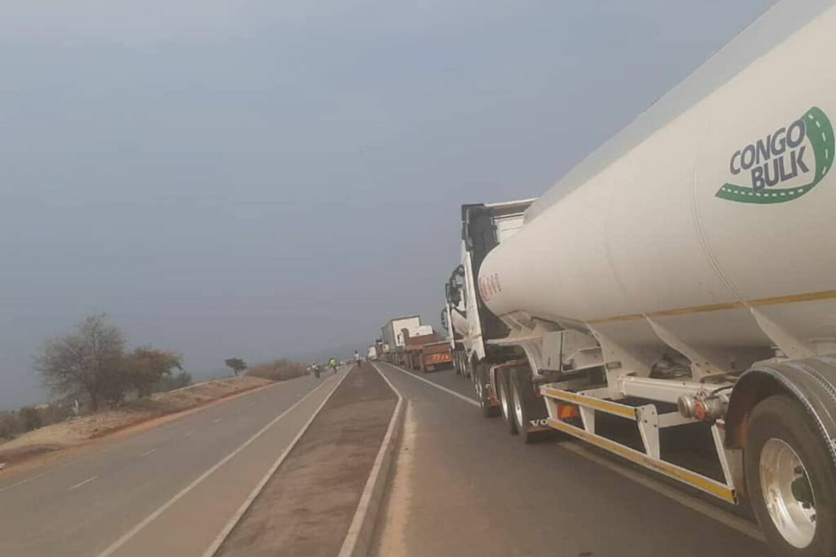 Load shedding causes massive backlog at Beitbridge border post