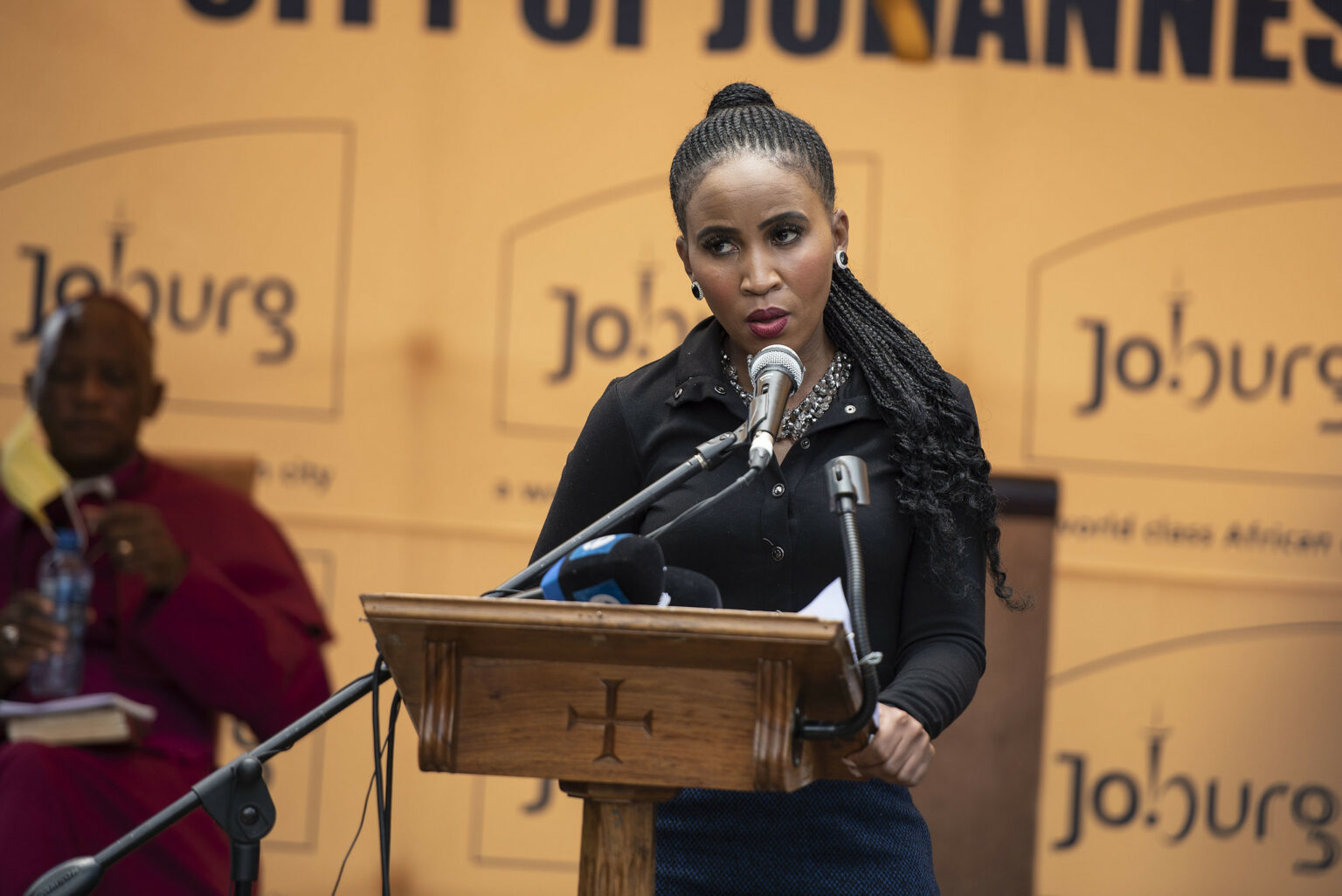 Lamola says DA mustn't 'cry foul' as parties seek to oust Joburg mayor ...