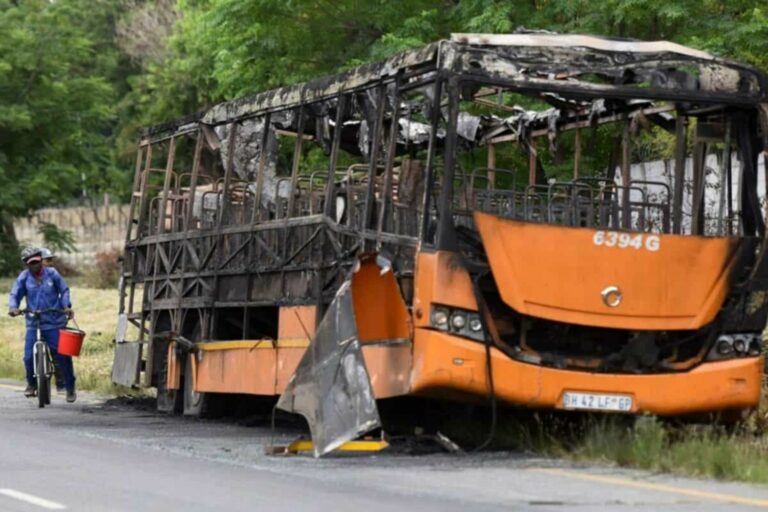Putco bus strike ends after employees accept wage offer