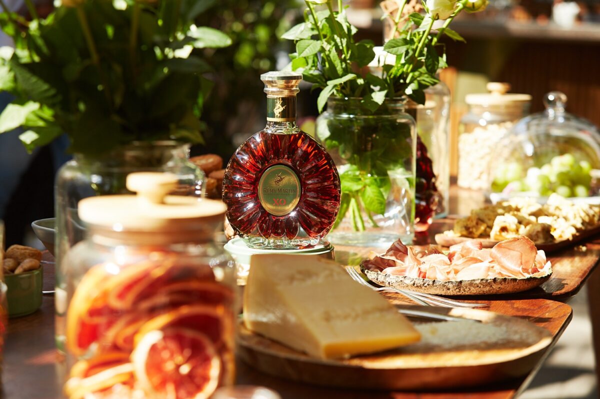 How To Drink Cognac The Right Way The Citizen
