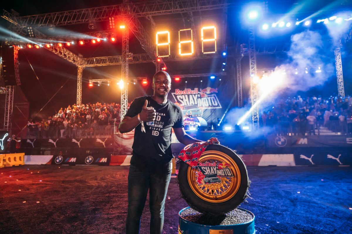 Red Bull spinning: Sam Sam victorious again