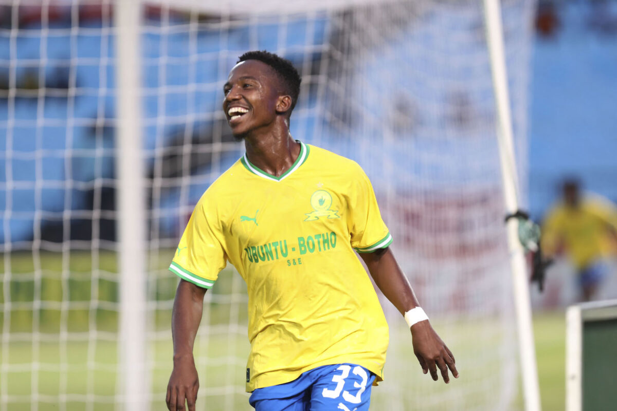 Mailula shines as Sundowns hand La Passe another pasting