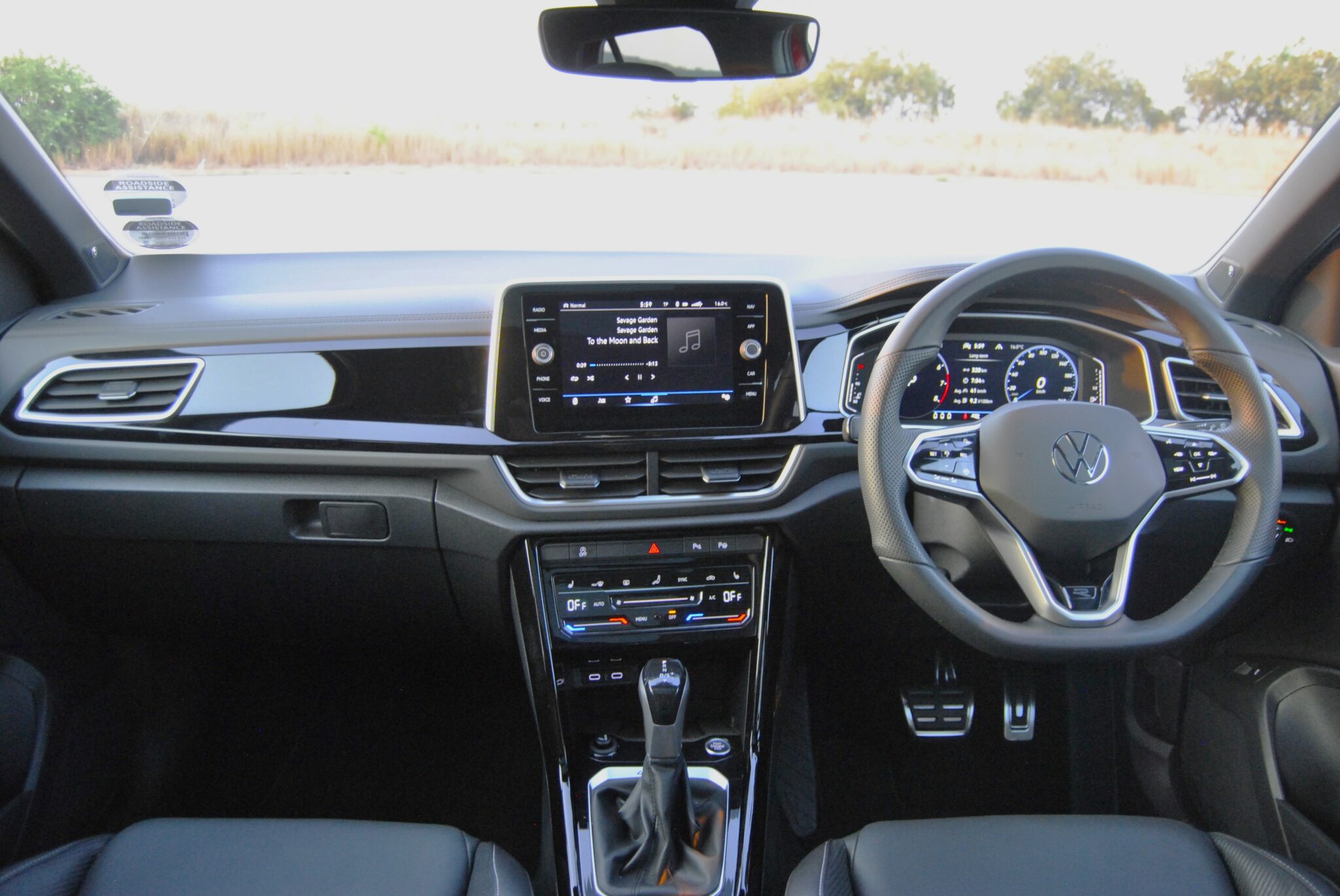 WATCH: Refreshed Volkswagen T-Roc R-Line a surprise worth trocking ...