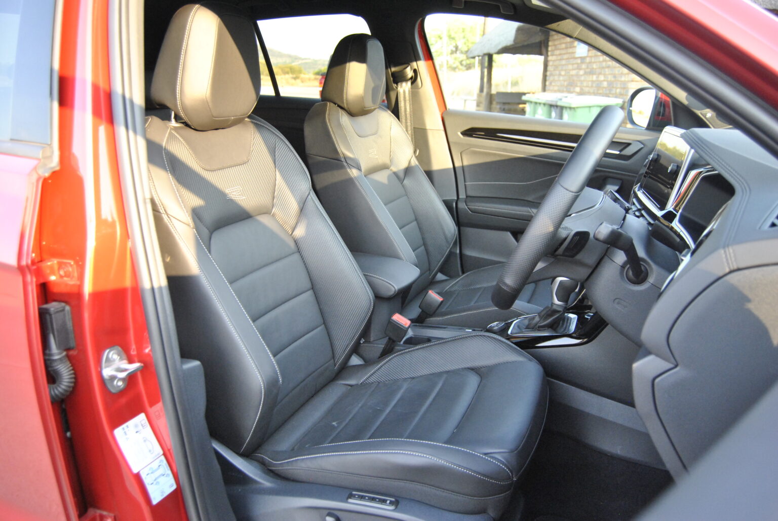 WATCH: Refreshed Volkswagen T-Roc R-Line a surprise worth trocking ...