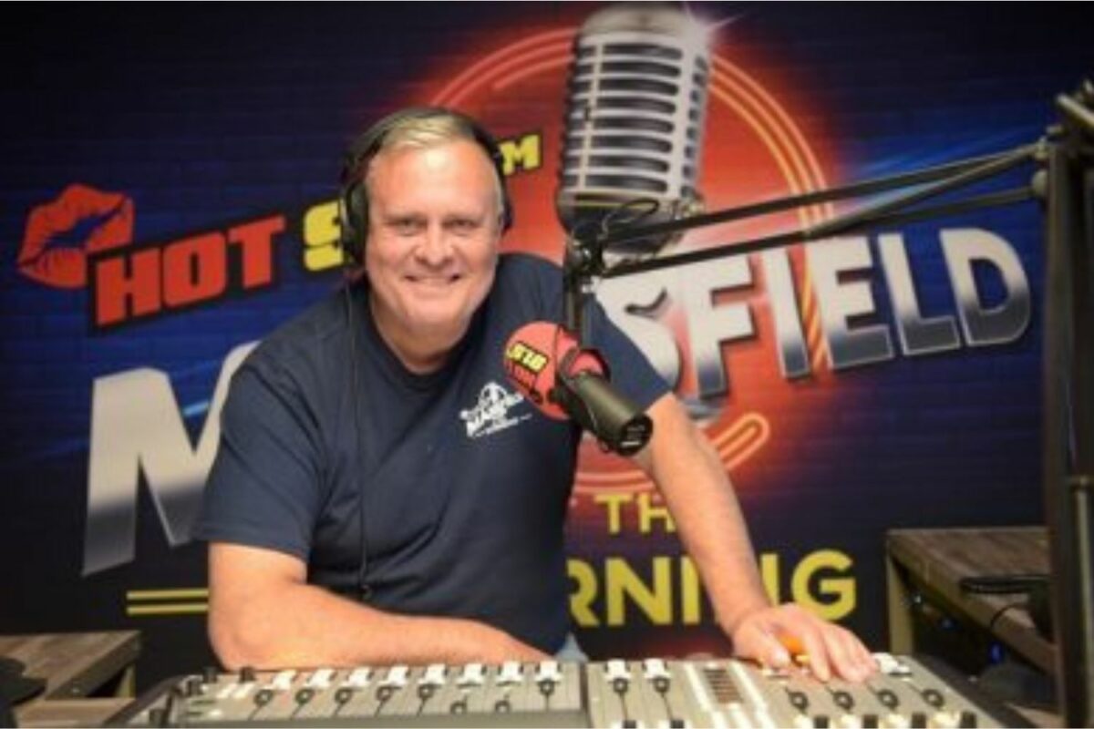 'Another giant has left us' - Tributes pour in for Jeremy Mansfield ...