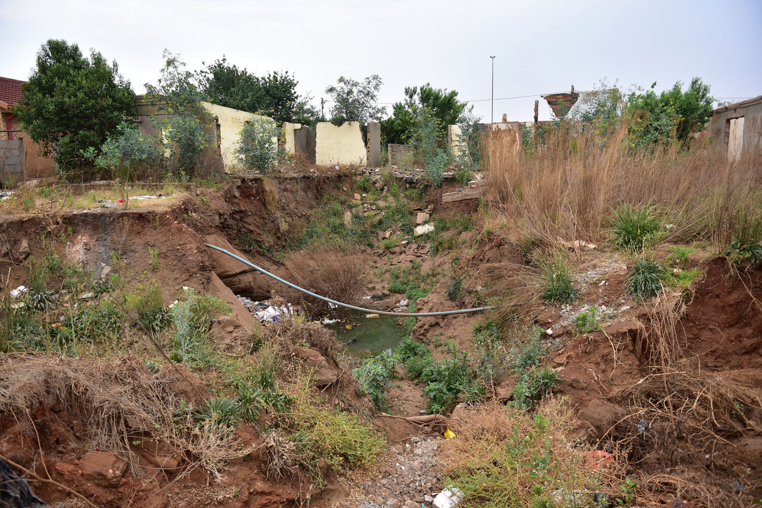 Sinkholes swallowing Khutsong force residents out of their homes