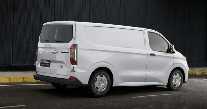 Spruced up new Ford Tourneo Custom and Transit Custom revealed | The ...