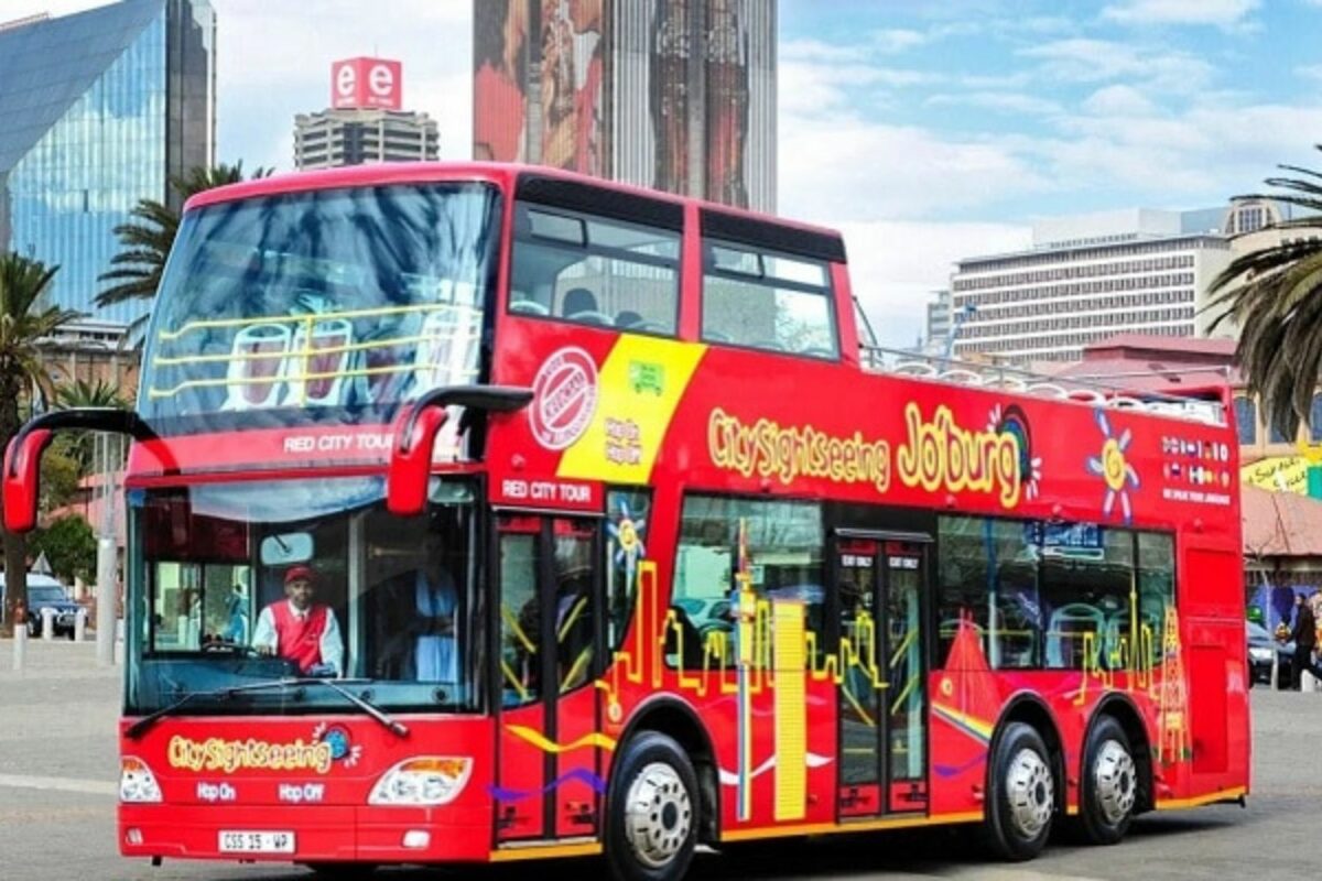 WATCH: Tourist bus used as dump truck for cutting trees in Joburg