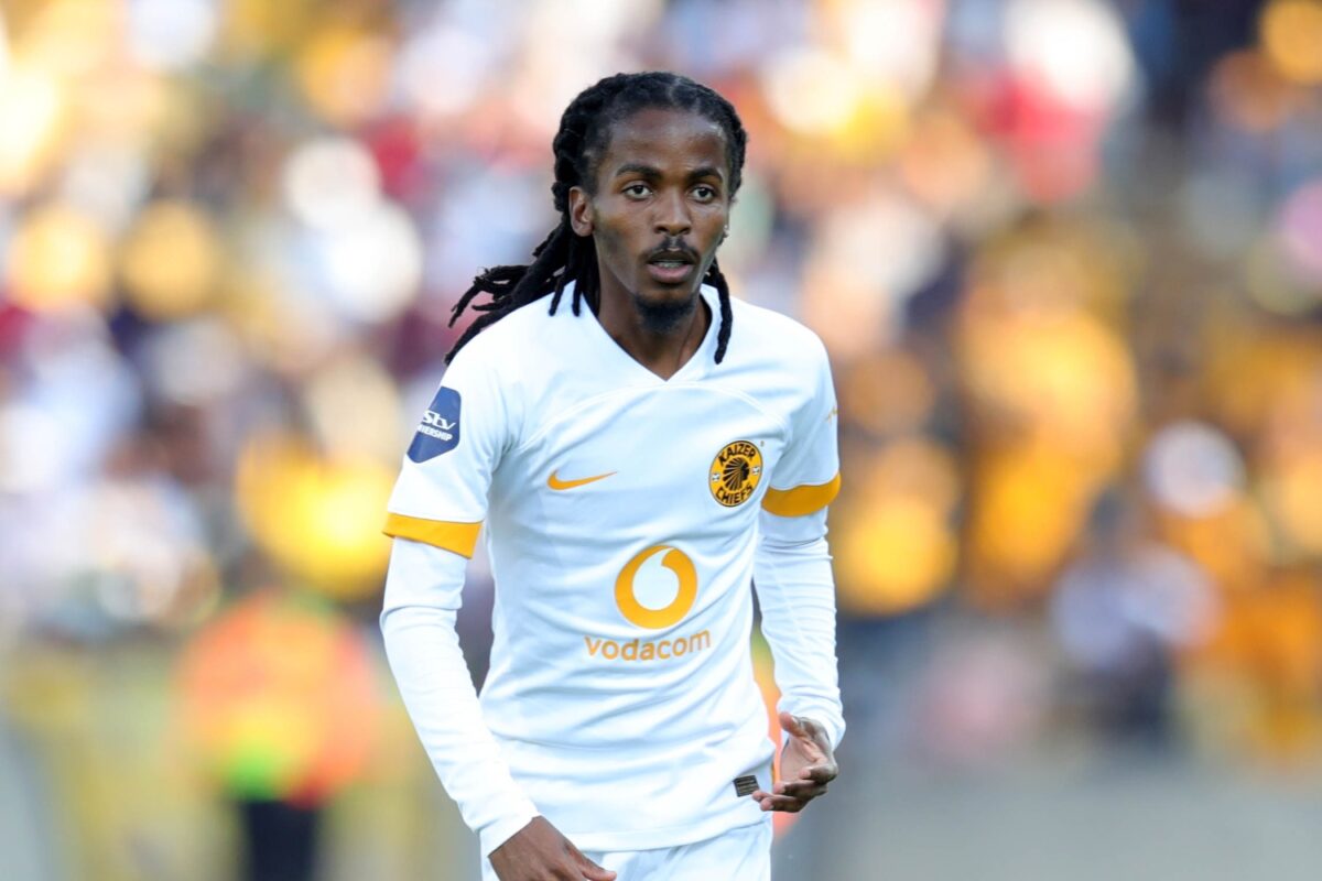 Mahlatsi camp not happy with his lack of game time at Chiefs