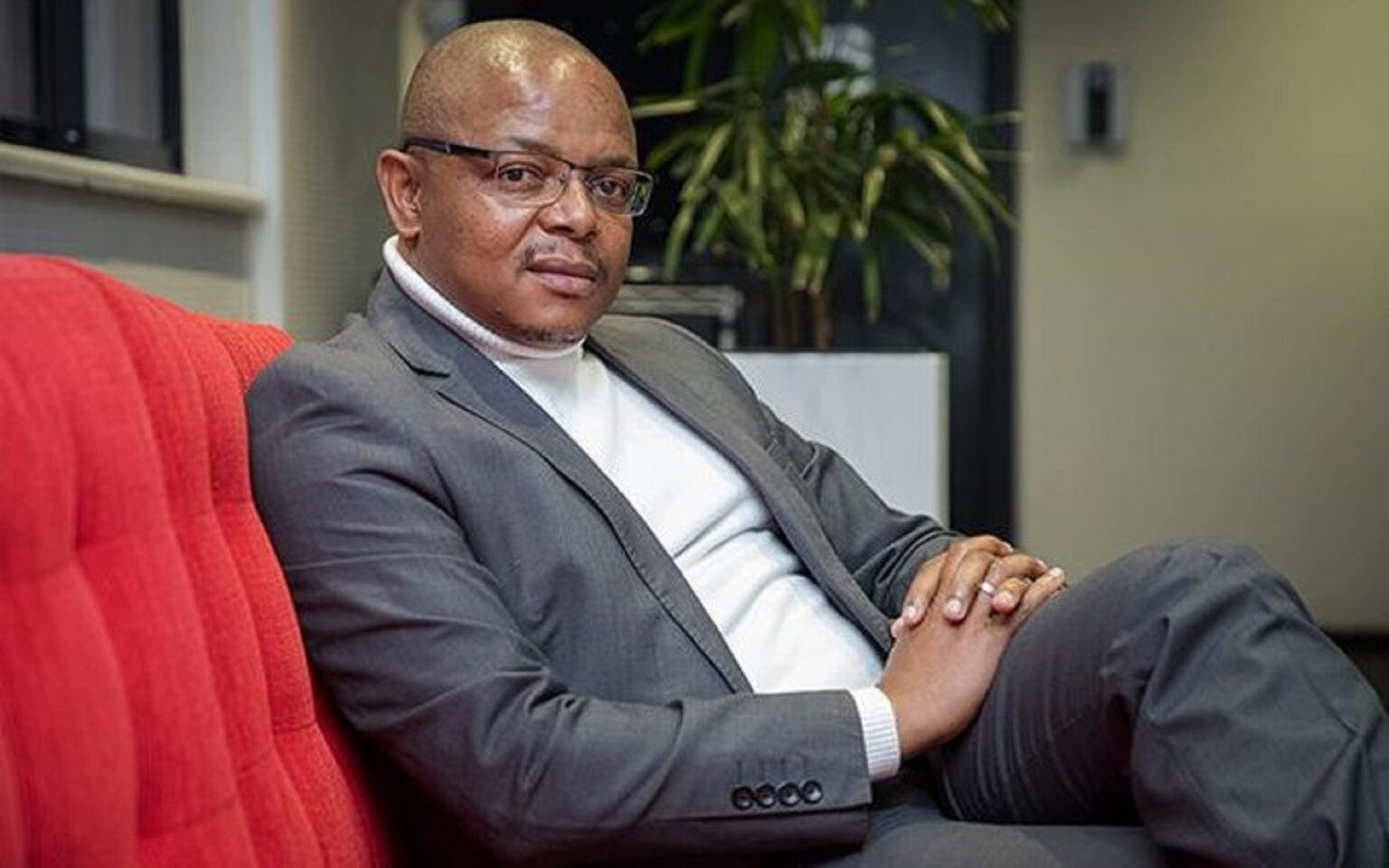 Security guard burst for asking bribe from UIF boss