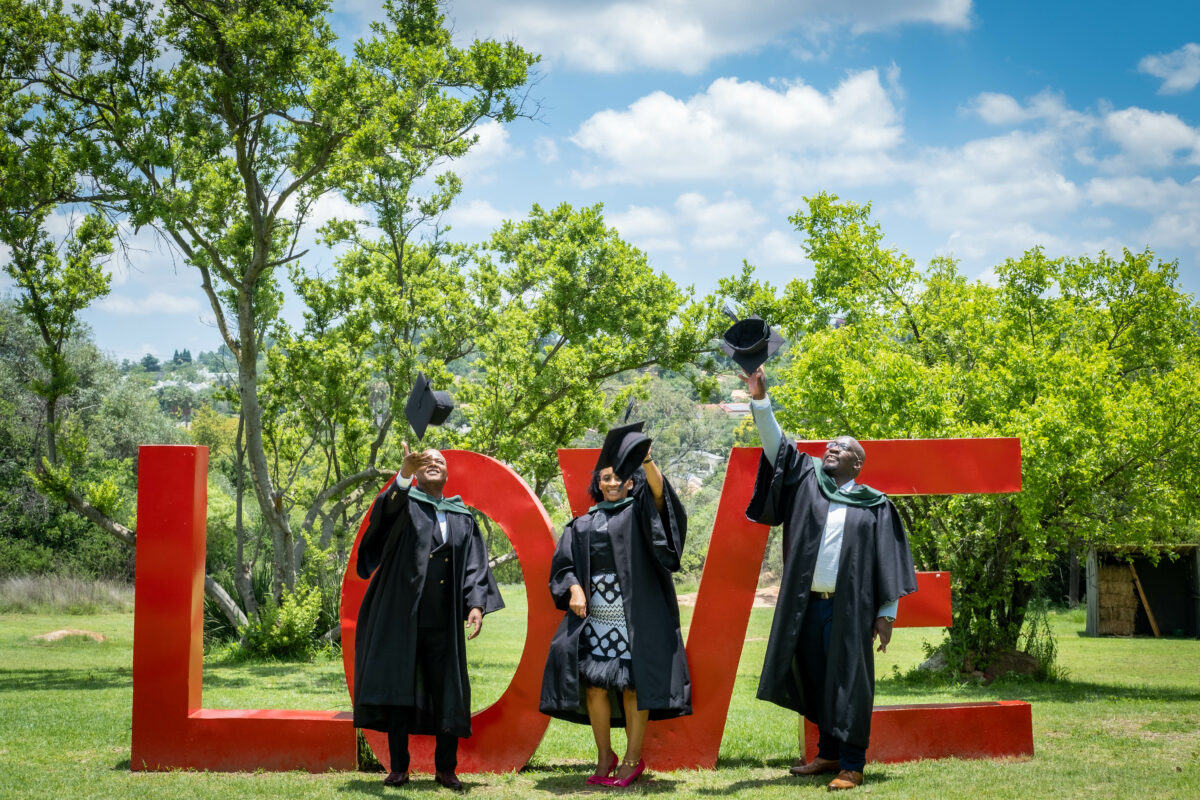 Henley Business School celebrates largest graduation