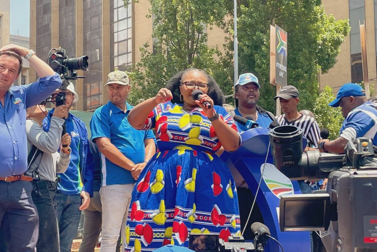 'Switch on power or we'll take it from you' - DA tells ANC during march ...