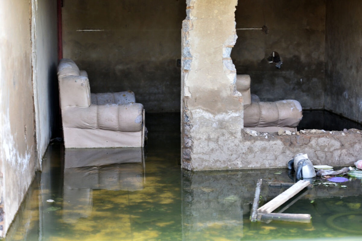 Swaneville: Residents engulfed by hazardous sewage