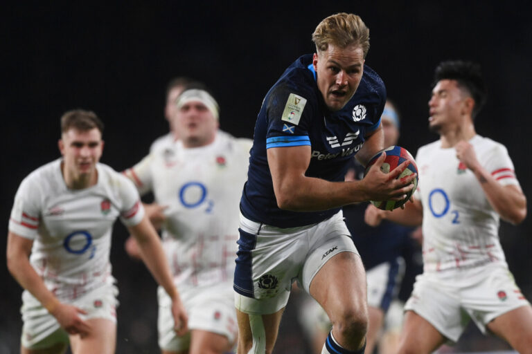 WATCH: Duhan van der Merwe's sensational 'Lomu video-game' try