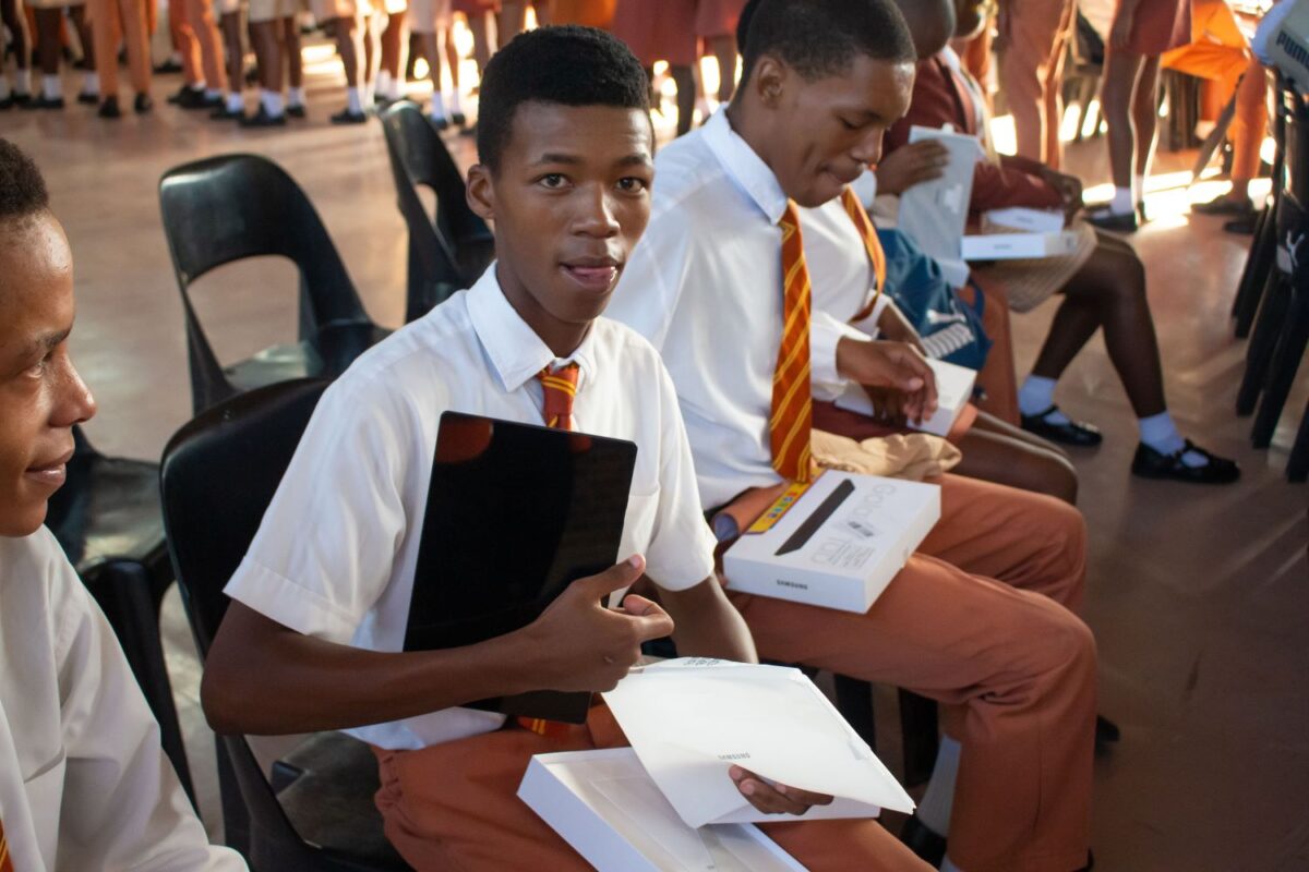 Northern Cape matric pupils given tablets and offline learning app
