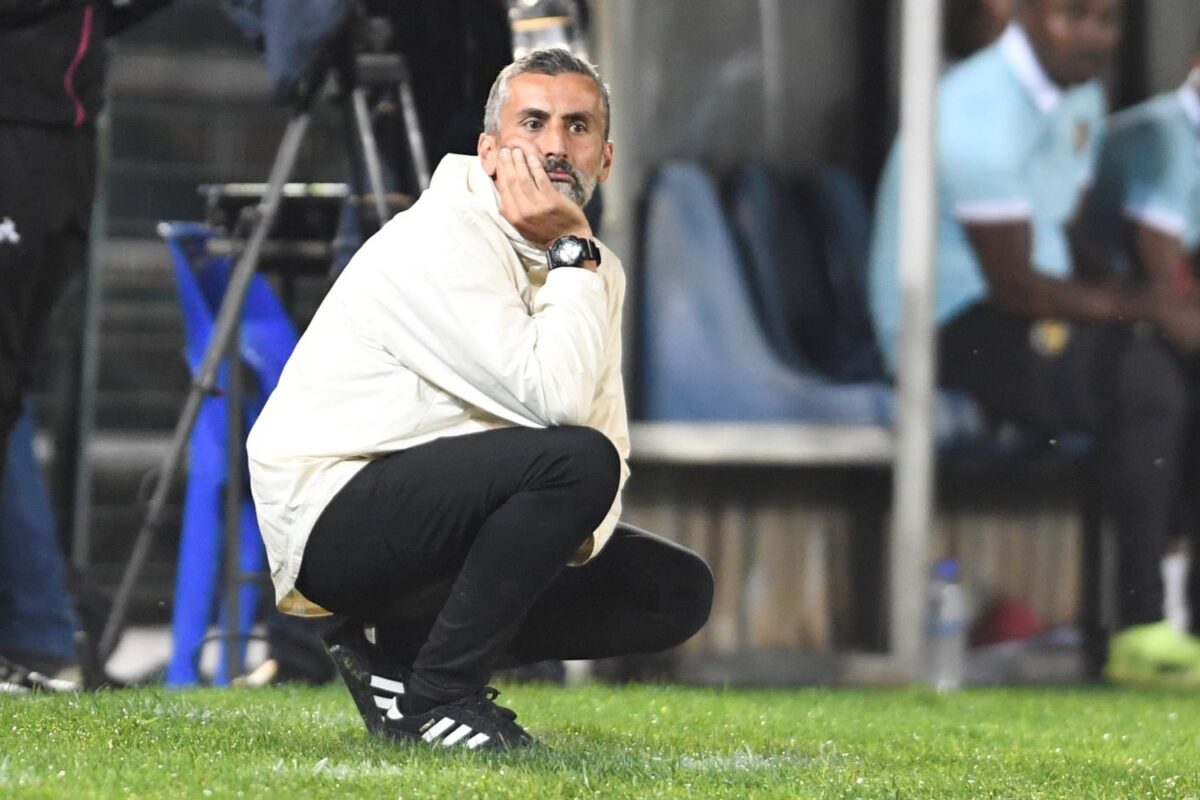 Pirates coach Riveiro says SuperSport will fight for second place