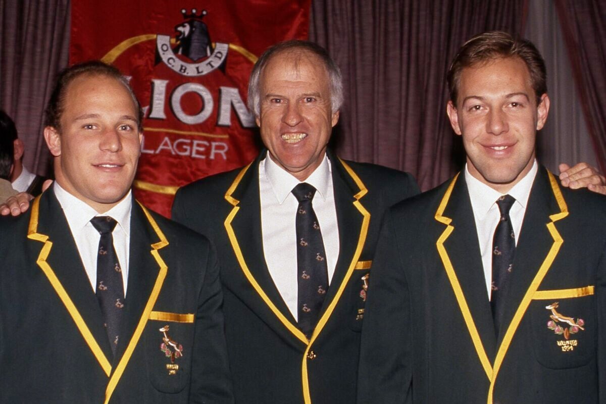Tributes pour in for former Bok coach, Sharks legend Ian McIntosh