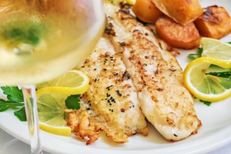 Recipe of the day: Grilled fish with garlic, white wine and butter sauce