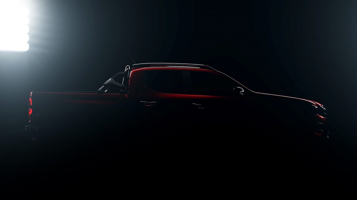 WATCH: Titano it is as Fiat starts teasing Hilux and Ranger rival