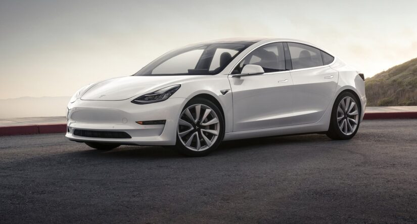 Tesla dashes Model S/X SA dreams by ending right-hand-drive