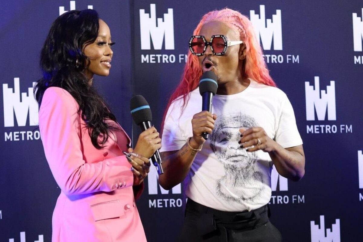 Mpumi Mlambo shows love to Somizi for holding her hand at Metro FM Awards
