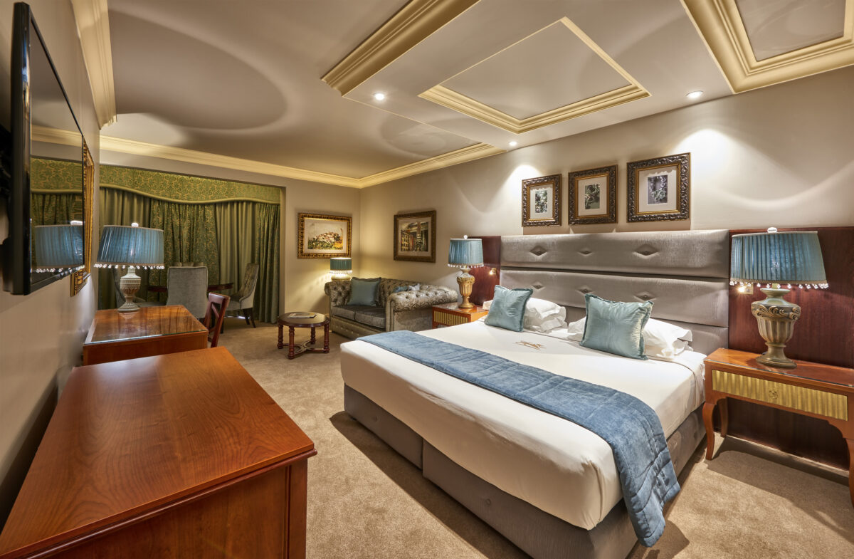 WIN 1 Night Stay For Two At D oreale Grande Hotel At Emperors Palace WIN 1 Night Stay For Two At D oreale Grande Hotel At Emperors Palace