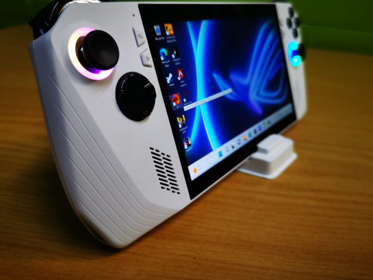 ROG Ally review: Unleashing palm-sized, next-level gaming