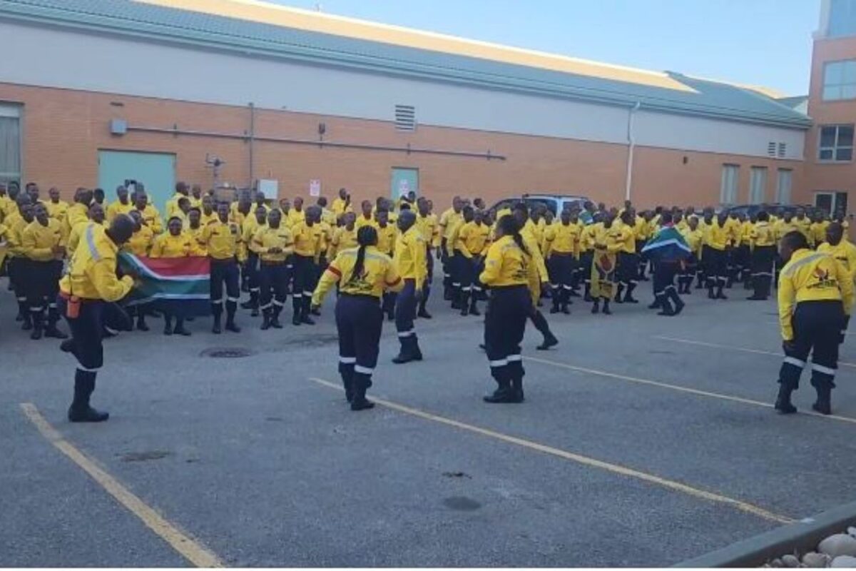 WATCH: South African firefighters touch the hearts of Canadians through ...